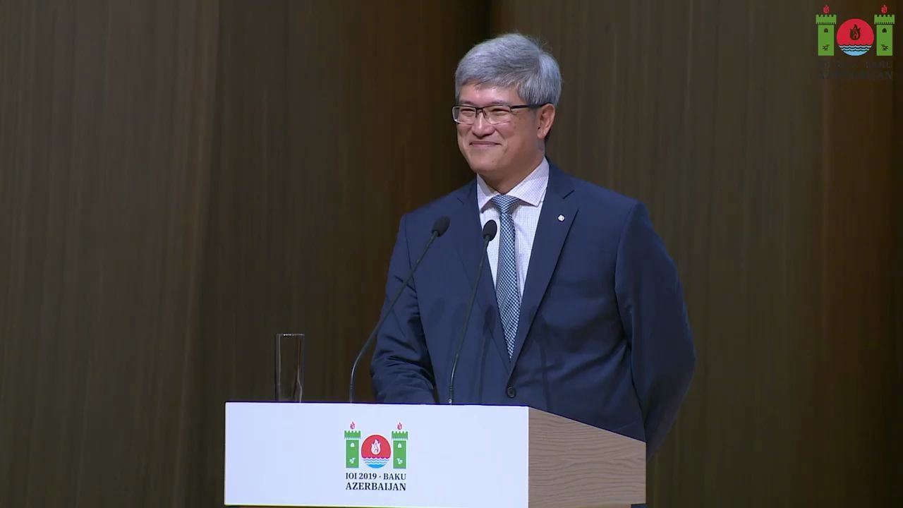 ioi主席问了ioi2019 冠军 Benjamin Qi的一个问题_哔哩哔哩_bilibili