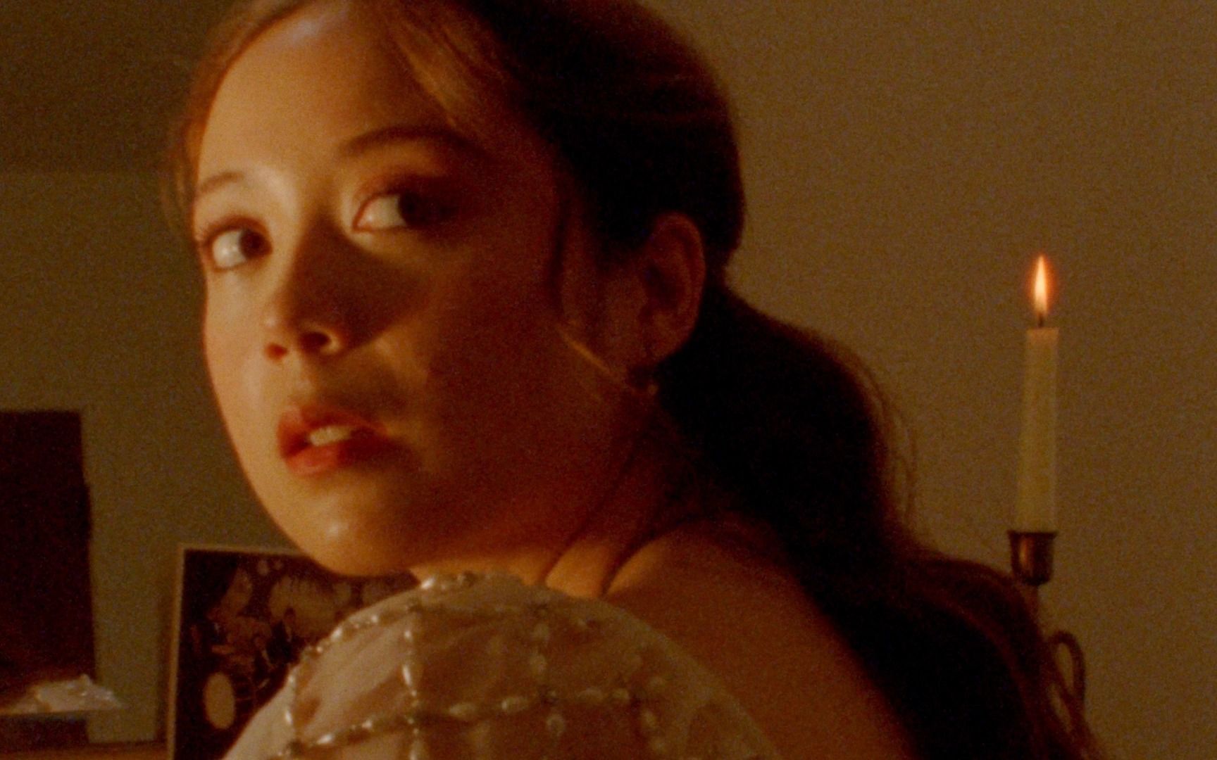 【Laufey新歌上线】Promise-LaufeyOfficial-LaufeyOfficial-哔哩哔哩视频