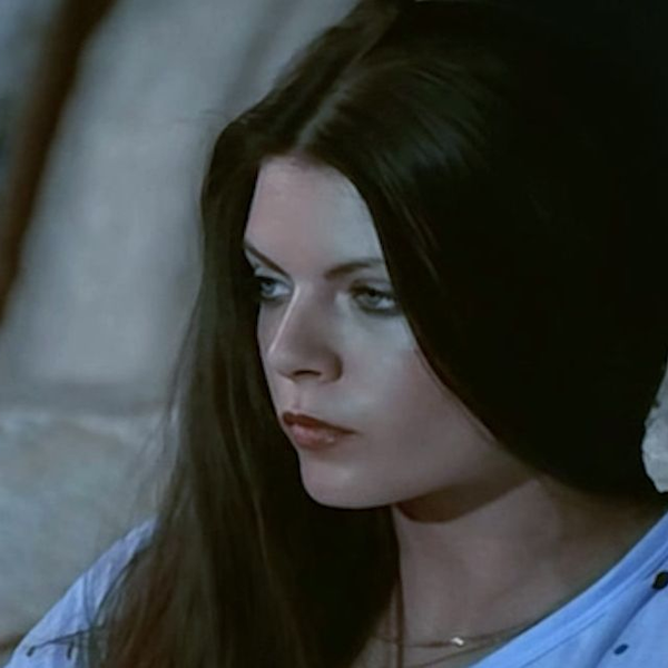 Julia Perrin's Instagram, Twitter & Facebook on IDCrawl