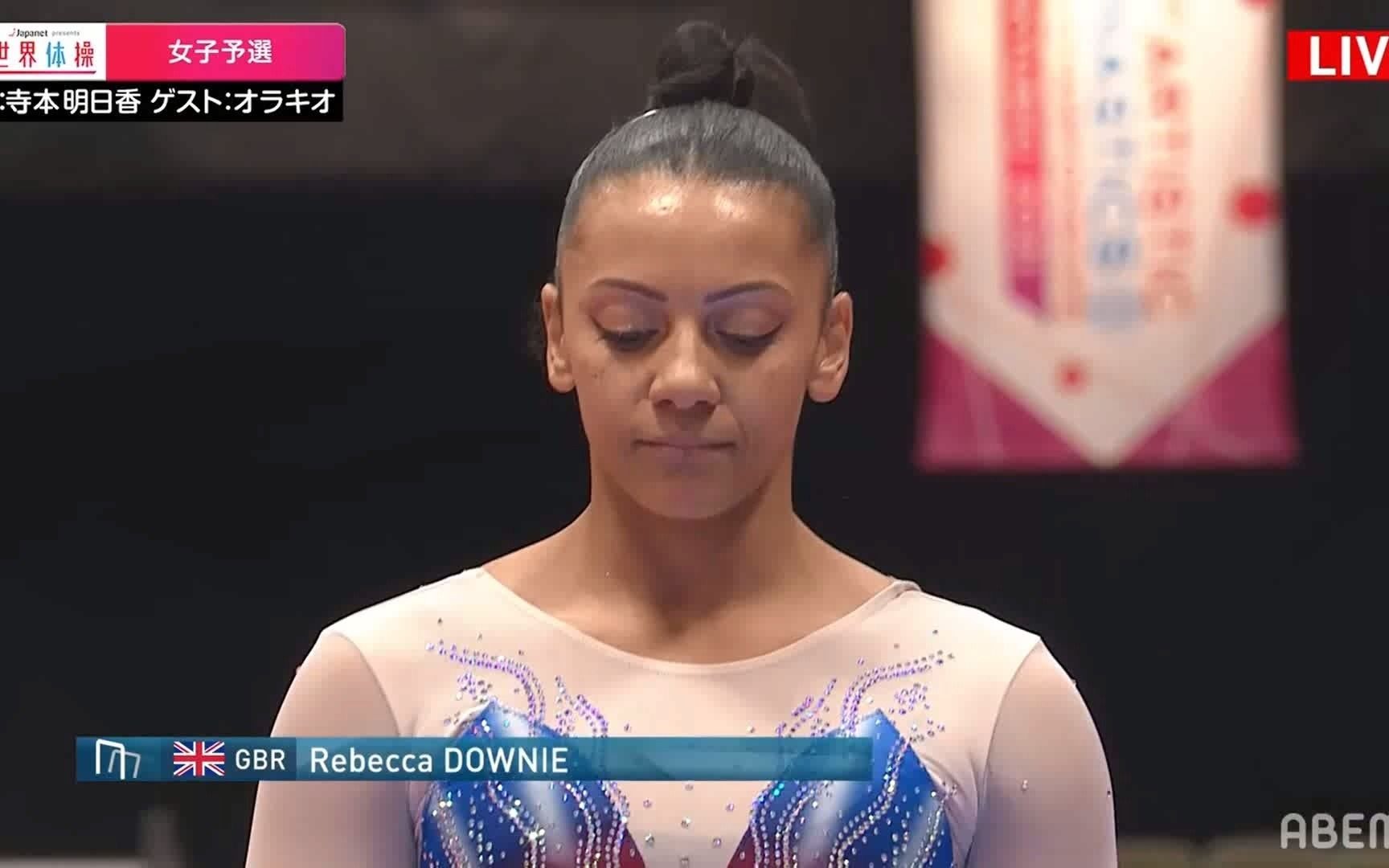 2021年北九州体操世锦赛 女子资格赛 Rebecca Downie 高低杠_哔哩哔哩_bilibili
