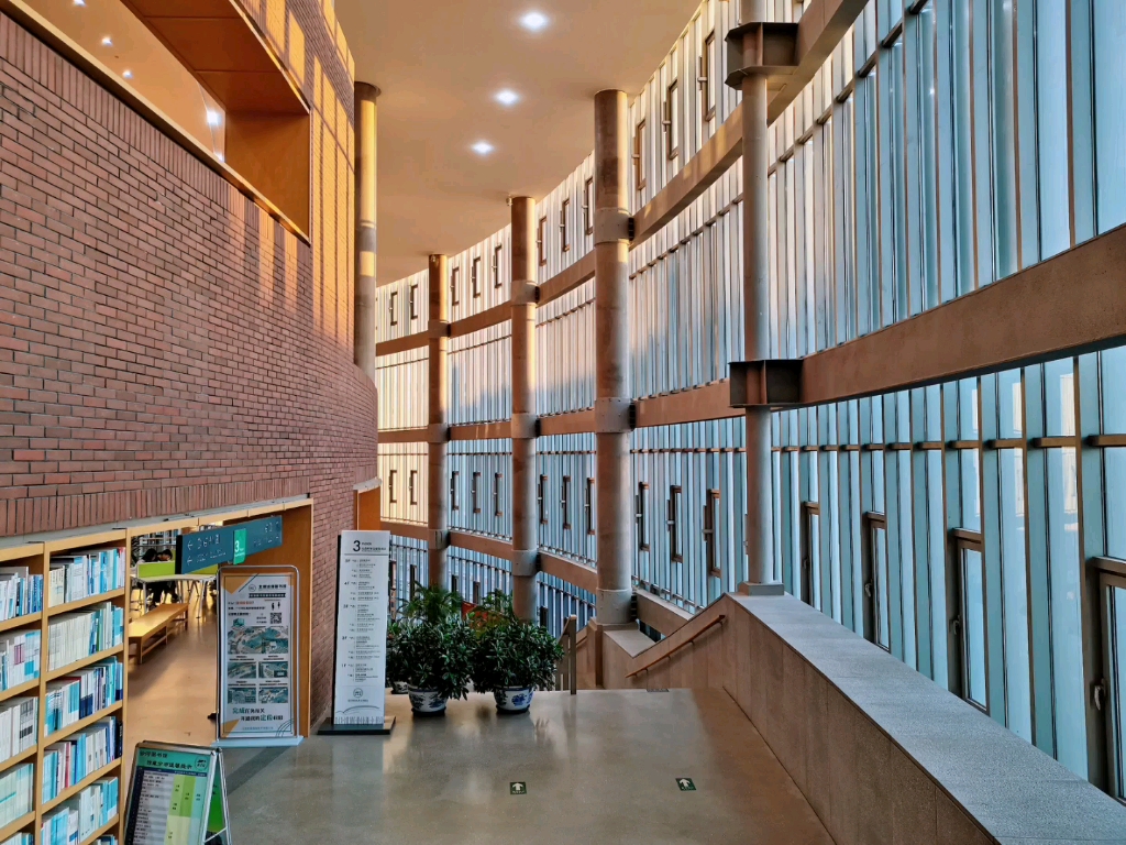 小破邮｜关于我镜头下的BUPT｜想回学校第N天_哔哩哔哩_bilibili