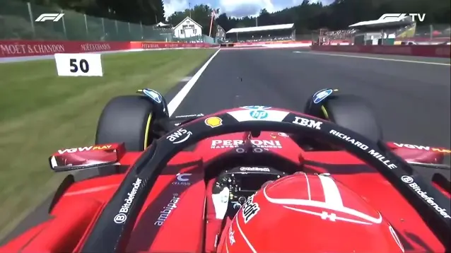 【F1】船都比这好开 法拉利升级后的逆天转向现状 车载视角_哔哩哔哩_bilibili