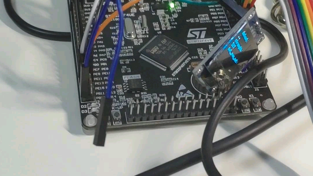 stm32 micropython 拉力 频率测量 键盘输入 pwm输出 oled显示 简易版_哔哩哔哩_bilibili
