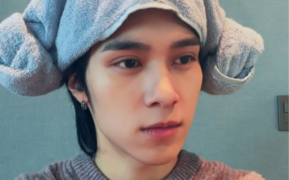 ⏪️🦄 : 𝑩𝒍𝒂𝒎𝒆 𝒊𝒕 𝒐𝒏 𝒎𝒚 𝒚𝒐𝒖𝒕𝒉 〰️ 💚-WayV_official-WayV_official-哔哩哔哩视频