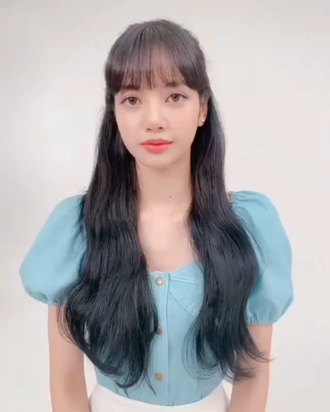 大家好 我是lisa 如果你好奇我的广告_哔哩哔哩_bilibili