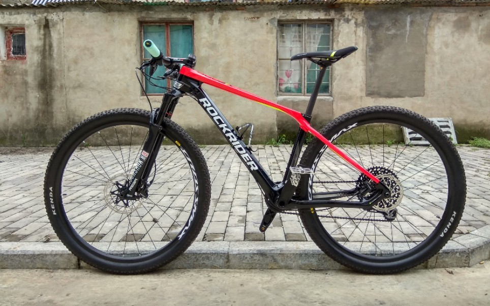 [土拨鼠说车车]第二期来了，一台高端XC车，迪卡侬XC900。进阶车型！！！_哔哩哔哩_bilibili