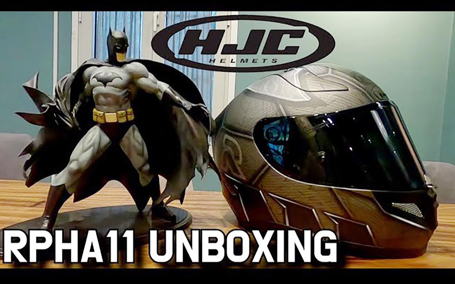 【机翻】蝙蝠侠联名头盔HJC RPHA 11 BATMAN开箱_哔哩哔哩_bilibili