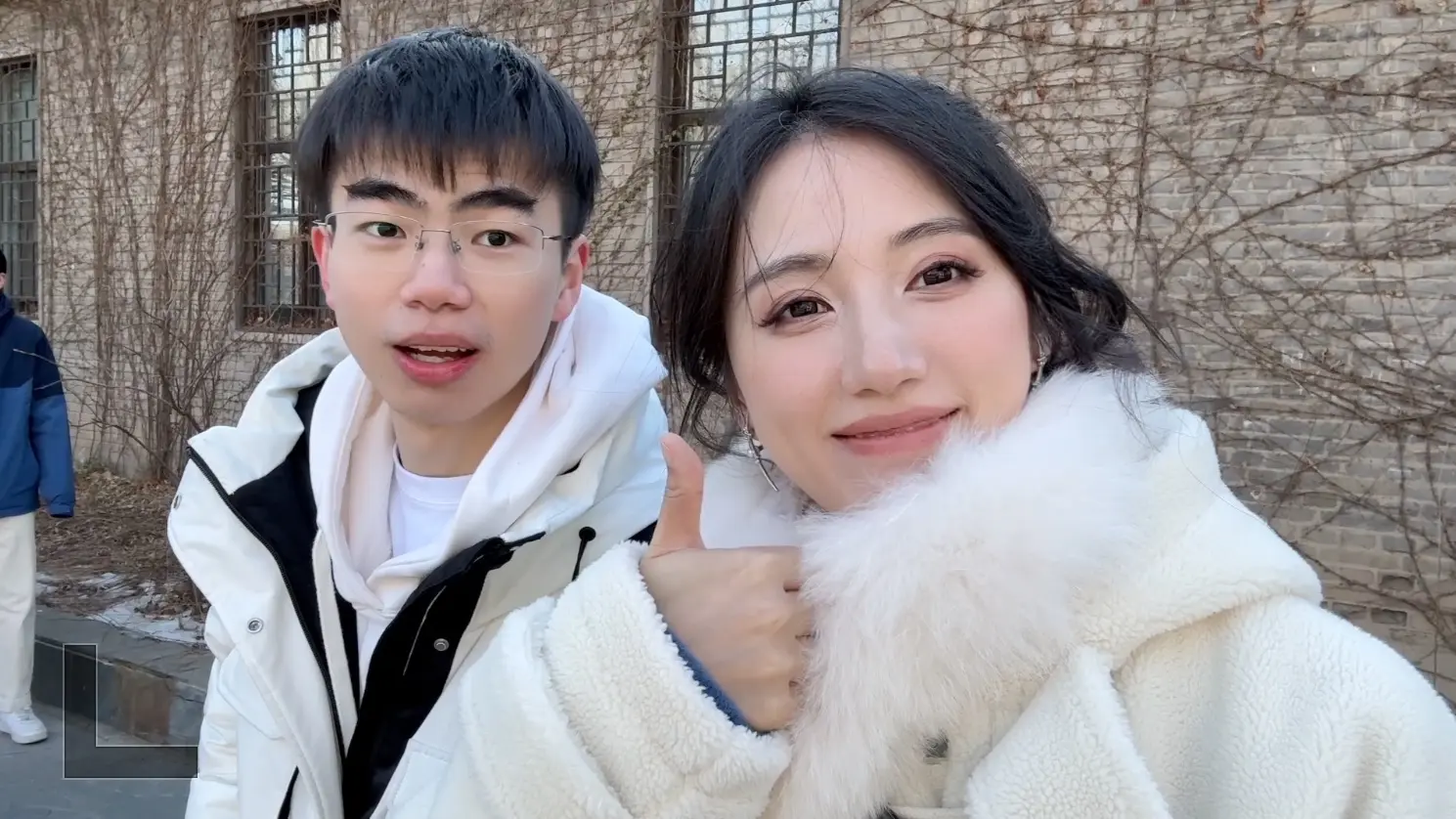 和Zhan一起逛清华！Zhan：你这节目全靠嘉宾发挥是吧_哔哩哔哩_bilibili