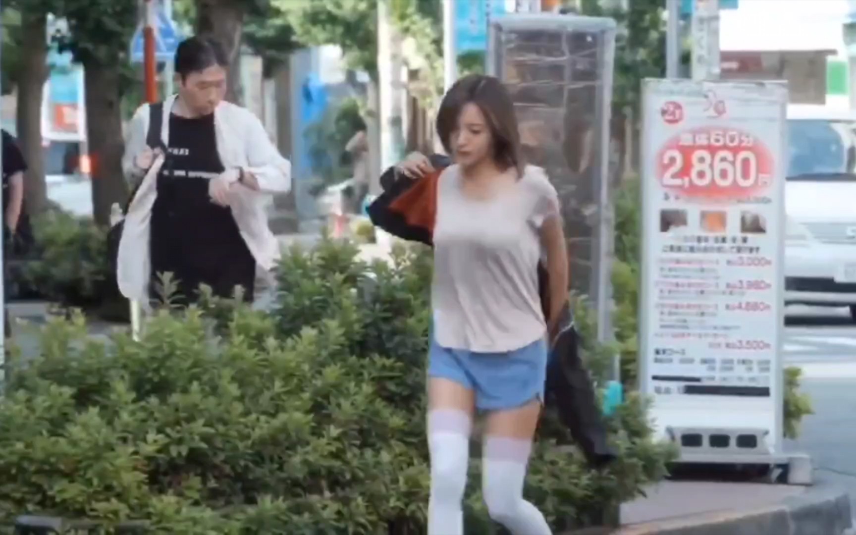 渡边夏菜VS笕美和子，性感迷人好身材，你们更爱哪一个_哔哩哔哩_bilibili