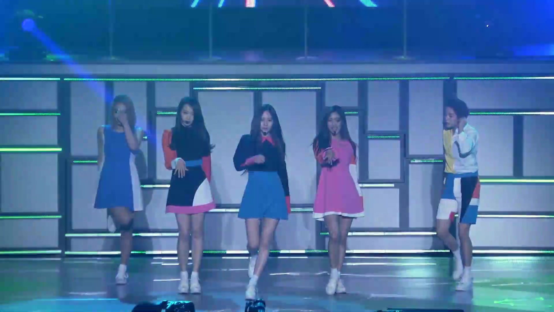 【f(x)】2016日本演唱会FX-《NU ABO》舞台现场_哔哩哔哩_bilibili