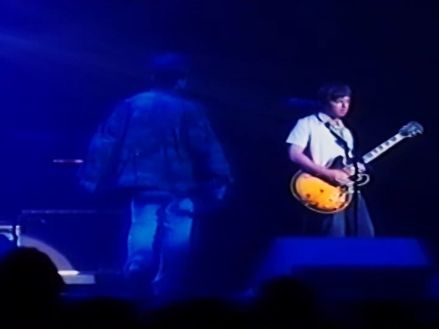 Oasis - Champagne Supernova (Budokan 1998) [Best Live Version ...