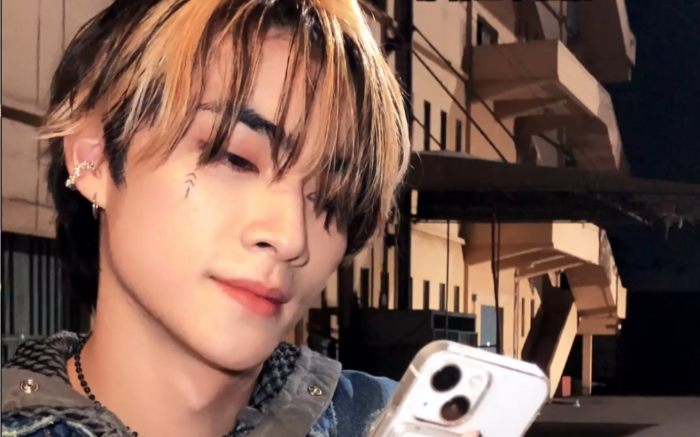 我和我朋友的日常be like… 🤪📼-WayV_official-WayV_official-哔哩哔哩视频