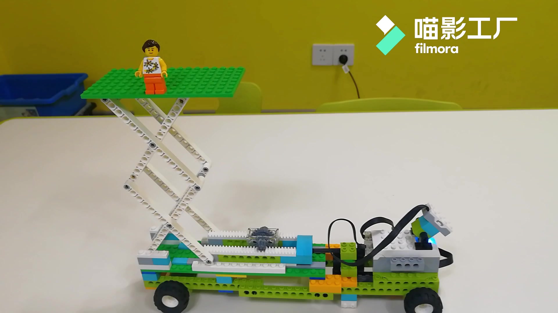 乐高 wedo2.0 升降车_哔哩哔哩_bilibili
