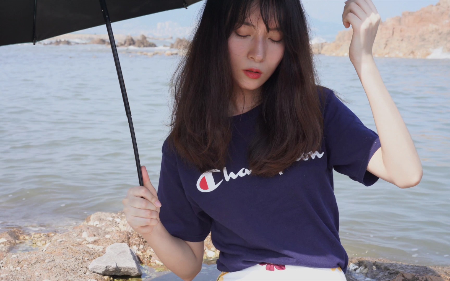 猫耳，匡威，白，海边玩耍-哇哇哇哇袜哇哇哇哇-哇哇哇哇袜哇哇哇哇-哔哩哔哩视频