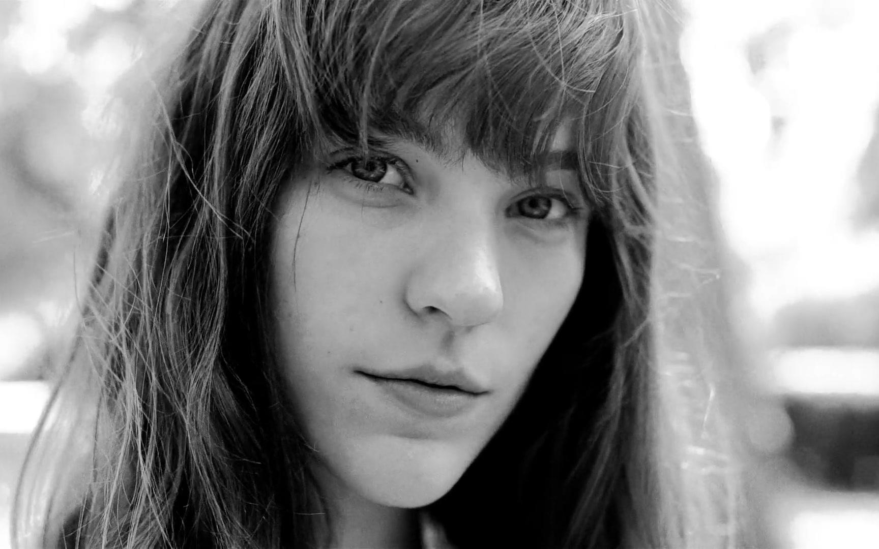 Nicole Pollard By Tom Mitchell_哔哩哔哩_bilibili