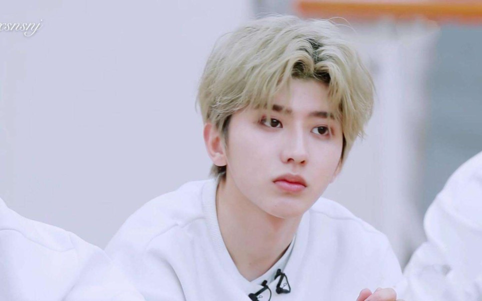 不装了，我是ikun_哔哩哔哩_bilibili