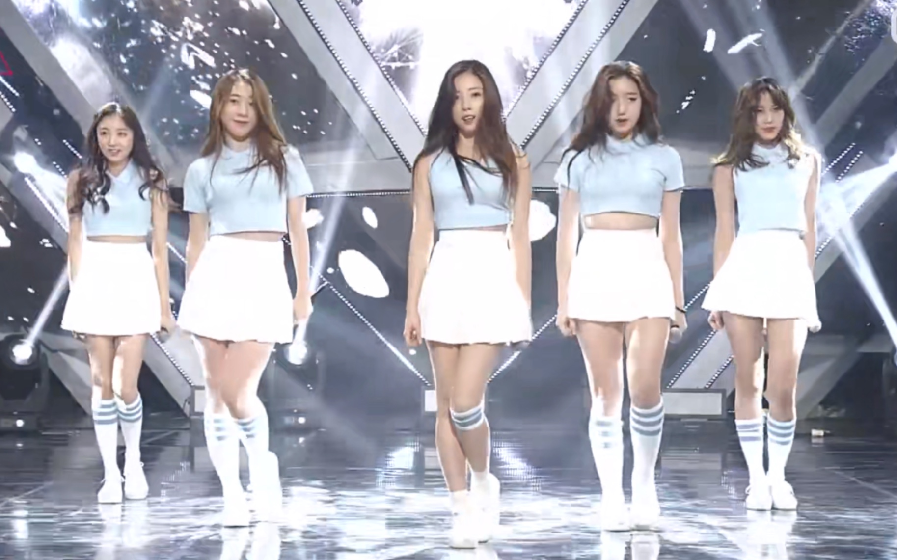 【Produce101】公演舞台现场合集_哔哩哔哩_bilibili