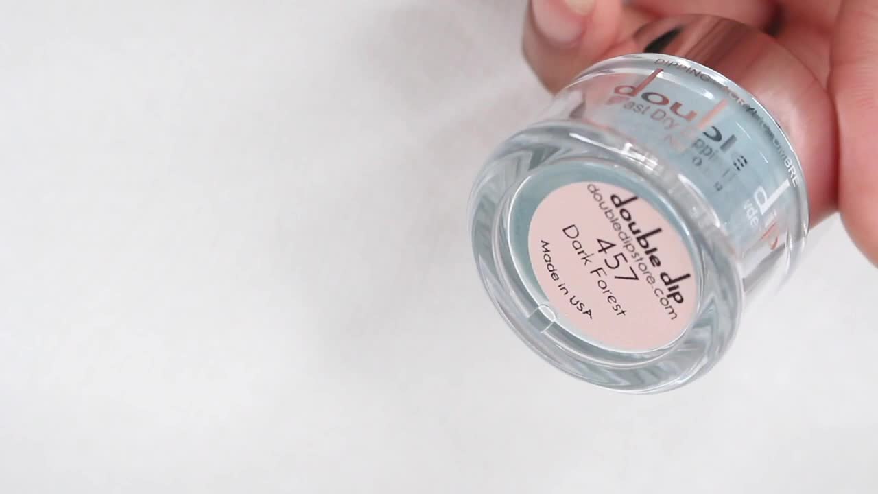 HOW TO DO DIP POWDER NAILS AT HOME| Double Dip nail tutorial_哔哩哔哩_bilibili