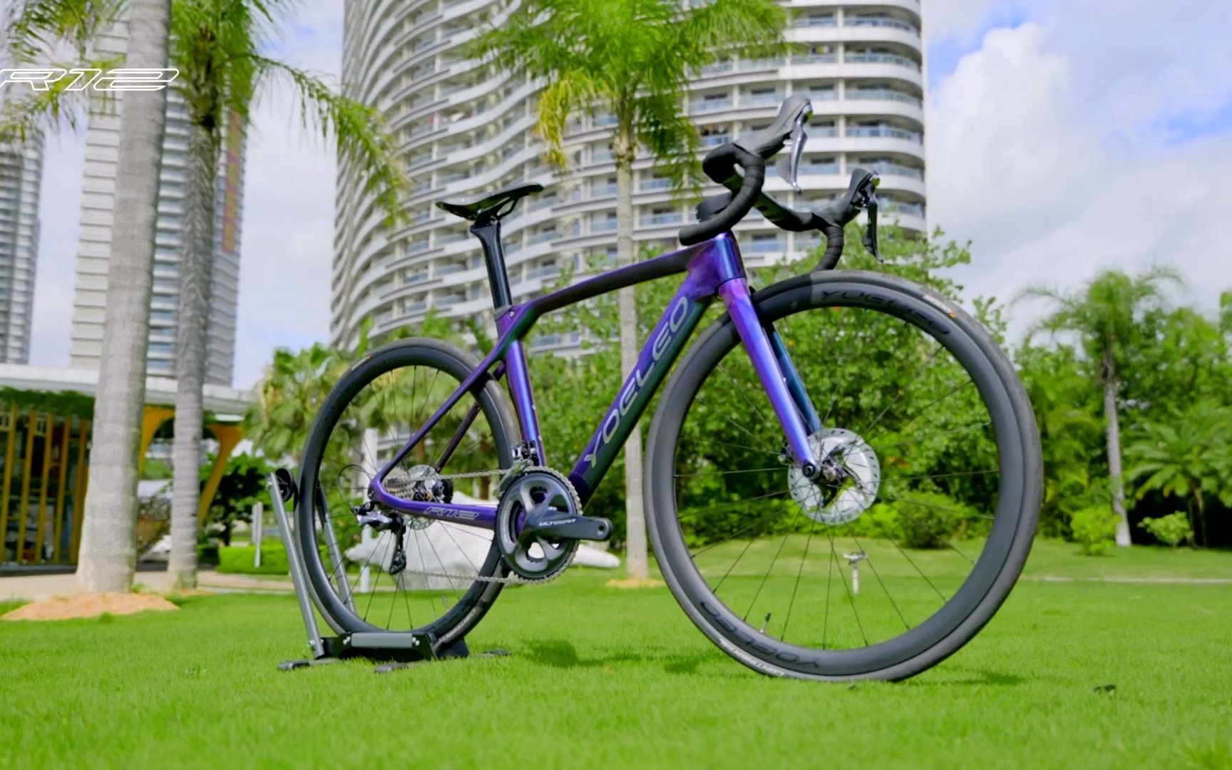 中国碳纤维自行车 - YOELEO R12 碟刹公路整车 - 变色龙_哔哩哔哩_bilibili