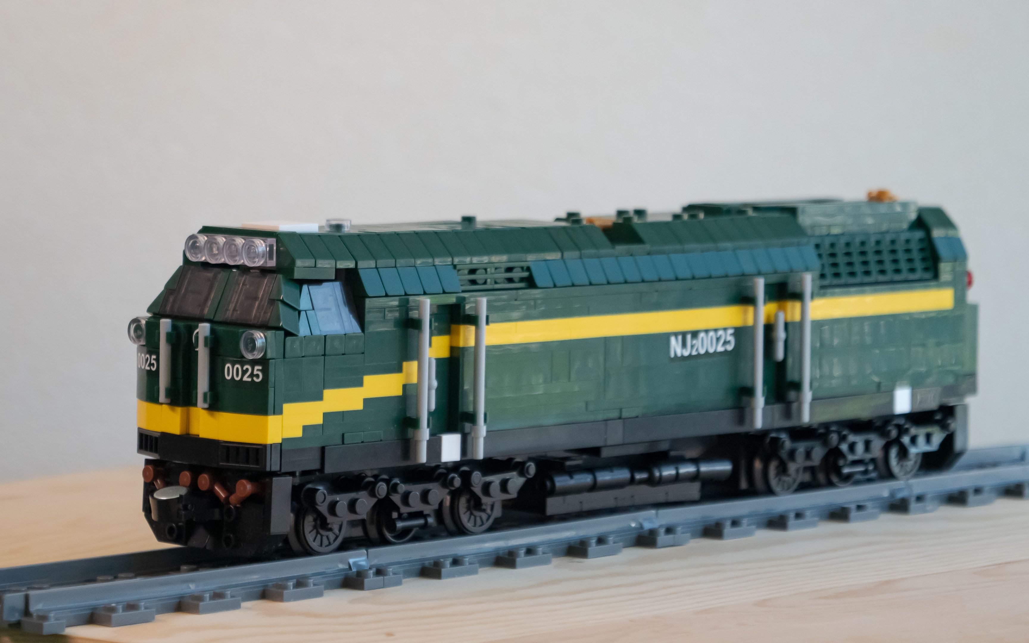 [原创]老墩儿的宇星12001 NJ2型内燃机车拼装记_哔哩哔哩_bilibili