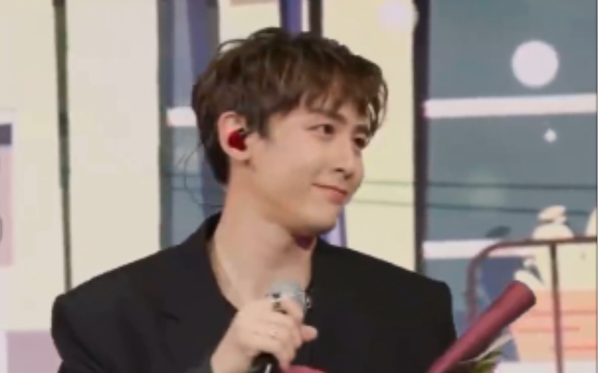 2PM特别舞台《The Cafe》谁不需要这样一份甜蜜来治愈工作日的辛劳呢_哔哩哔哩_bilibili