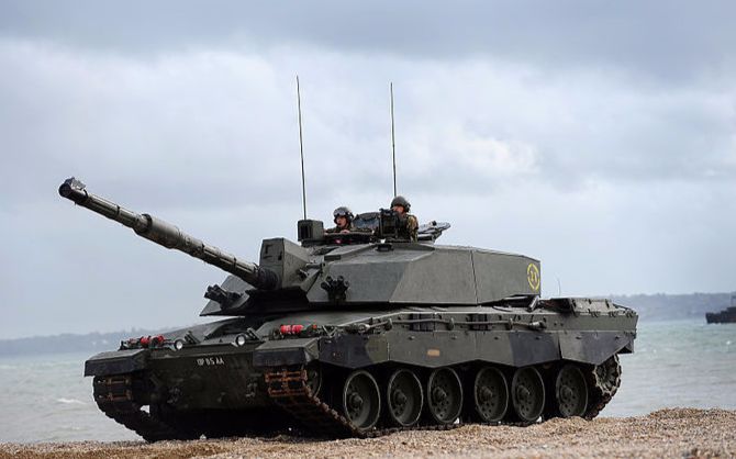 Challenger II… Down at the firing range!_哔哩哔哩 (゜-゜)つロ 干杯~-bilibili