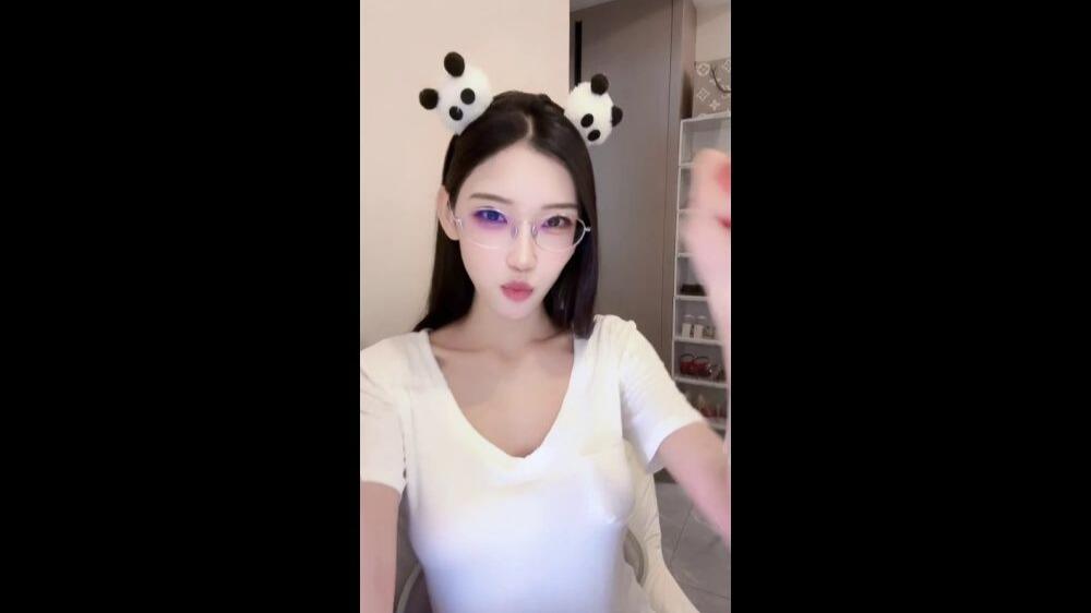 韩腿儿_20250815_122058_哔哩哔哩_bilibili
