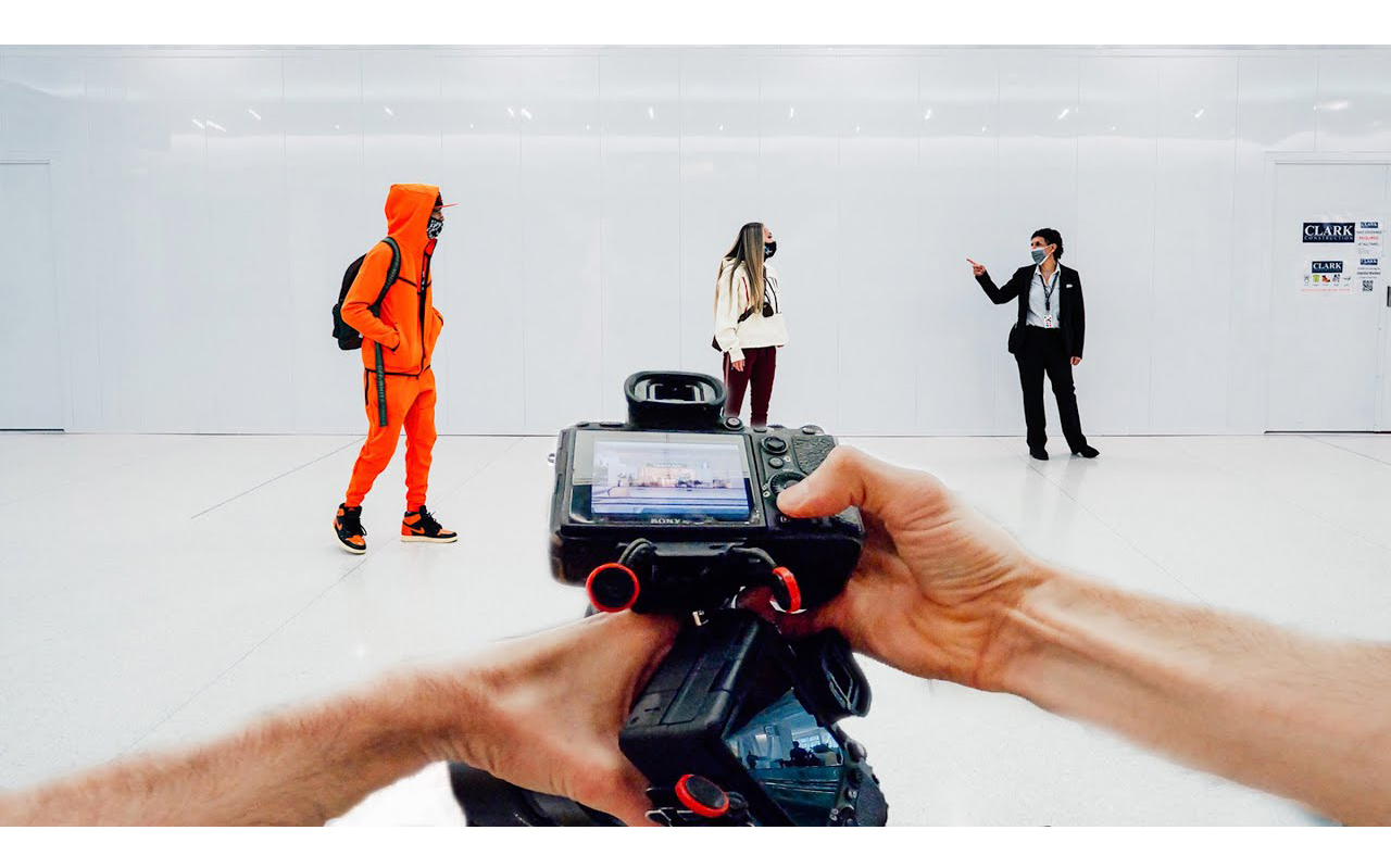 【旧金山机场 POV 街拍】芝加哥摄影师 Pierre T. Lambert 第一人称摄影 街头摄影 第一人称街拍 商业教学教程_哔哩哔哩 ...