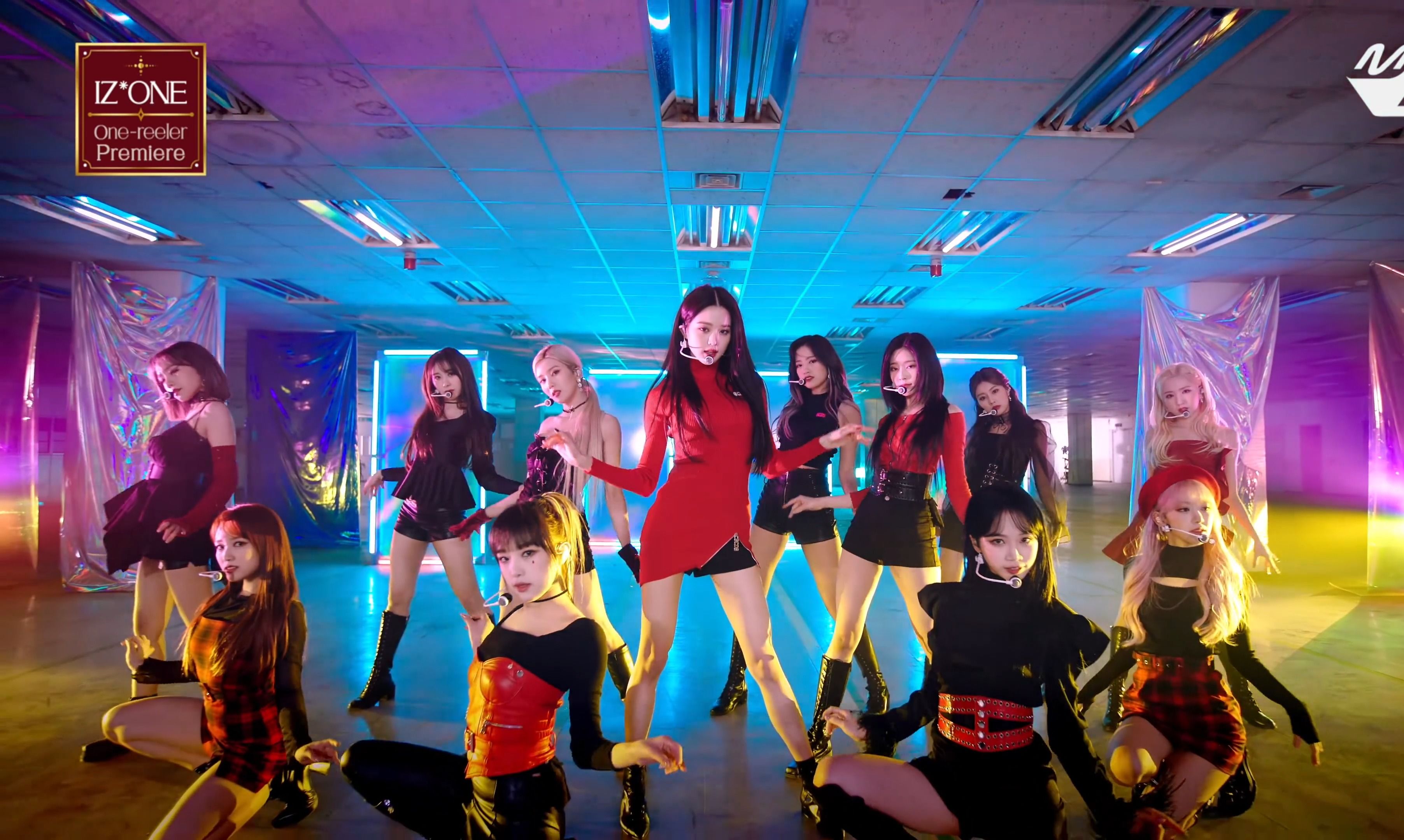 3年前大爆！IZONE《Sequence》4K舞台+4K直拍合集 201207-YUZURUqian-歌舞-哔哩哔哩视频