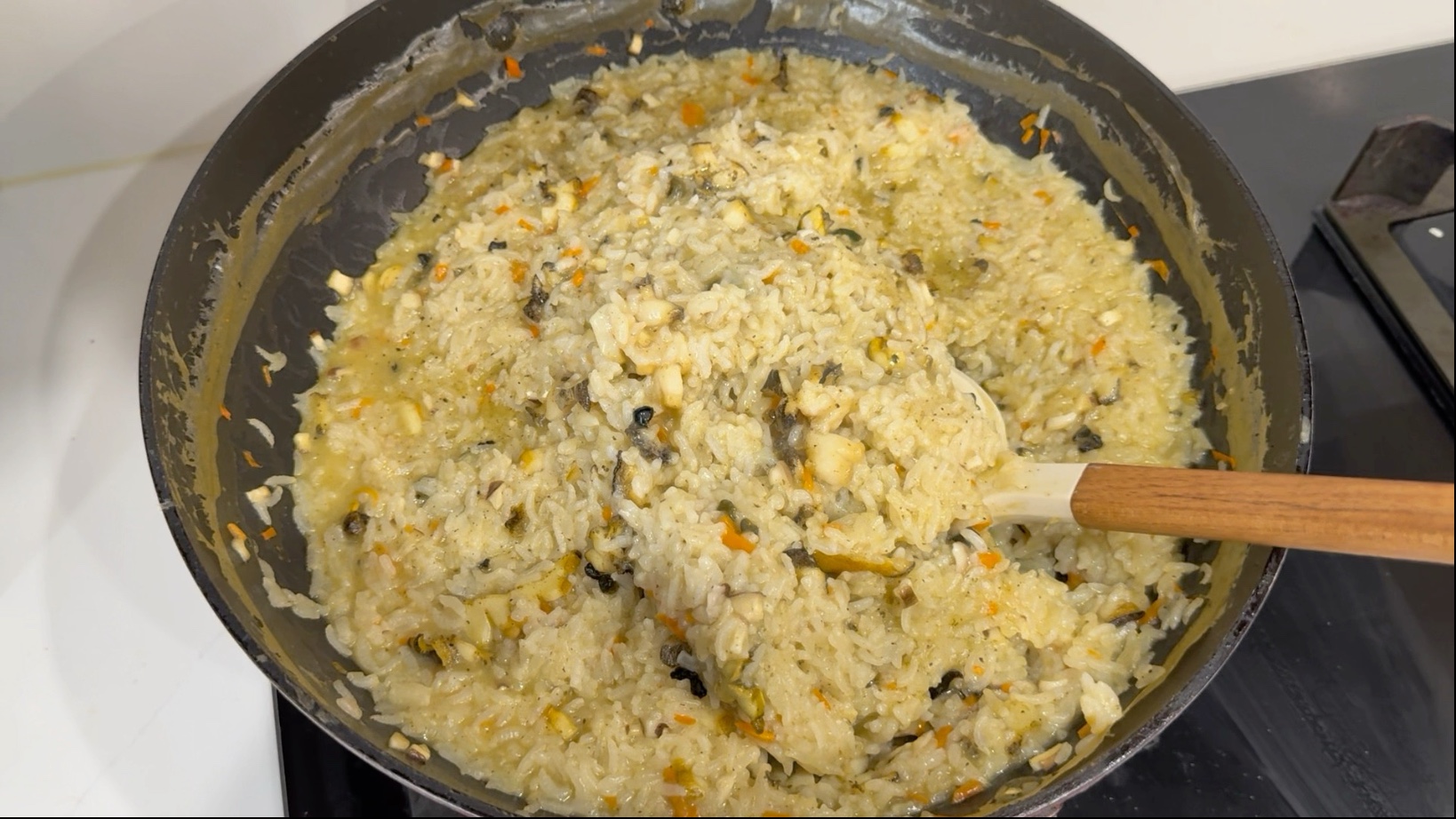 其实是故意的 本人就喜欢稠一点的粥-一宝ebao-一宝ebao-哔哩哔哩视频