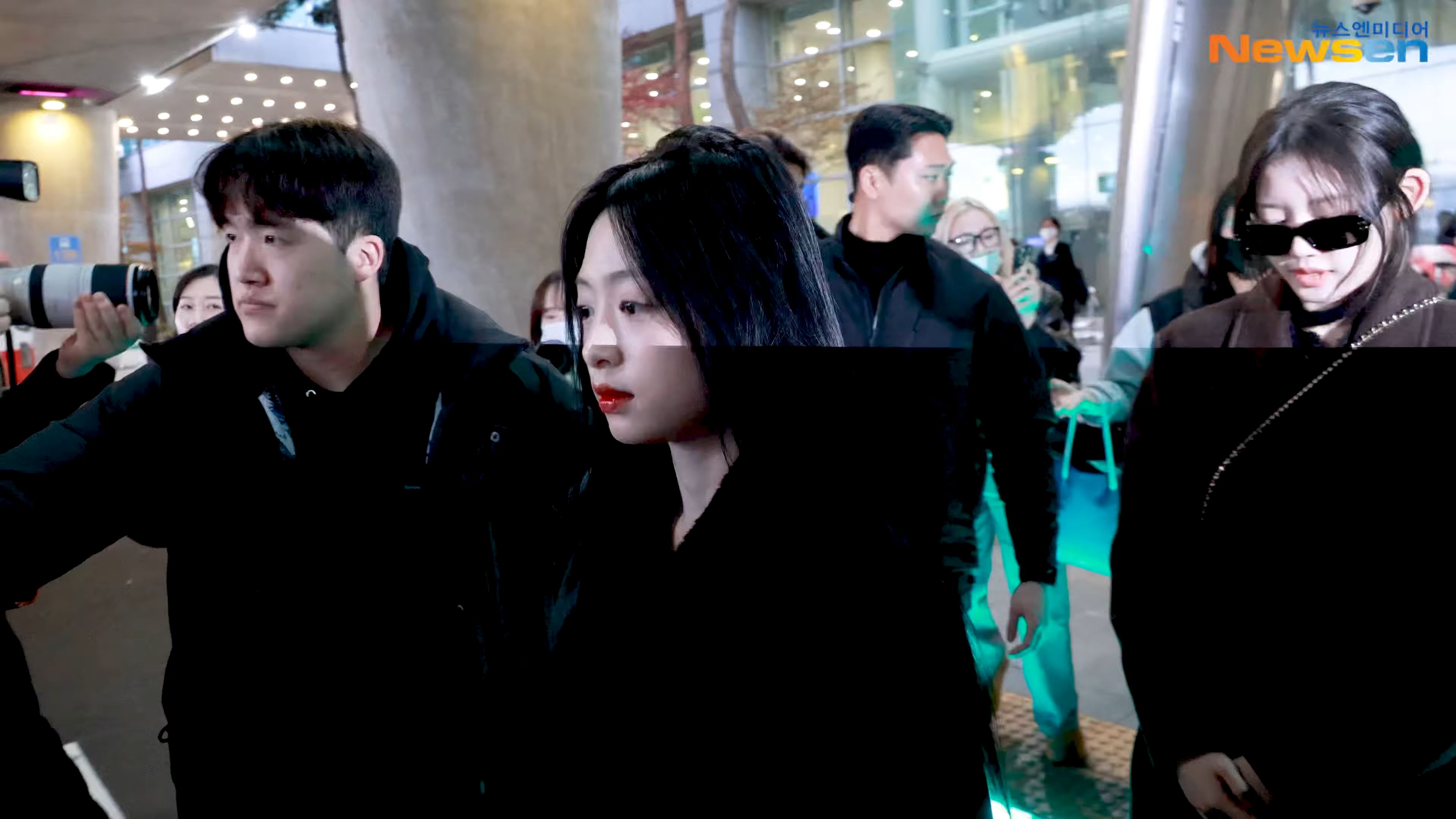 结束日本跨年录制【BABYMONSTER】 AHYEON+RAMI+RORA回韩机场241229-Abyala-Abyala-哔哩哔哩视频