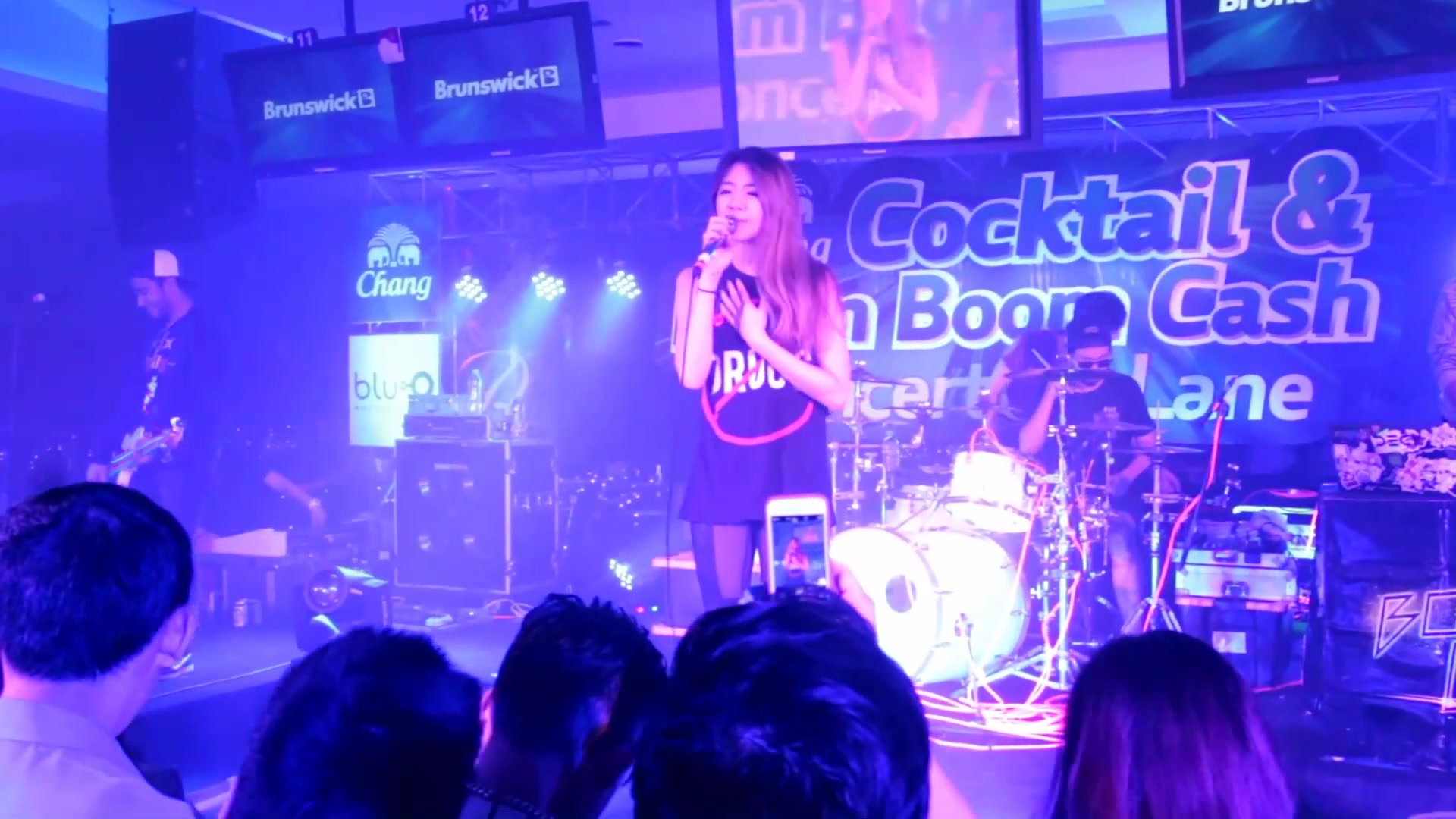 【泰国音乐】BOOM BOOM CASH Live Concert @Lane ( 1080 X 1080 )_哔哩哔哩_bilibili