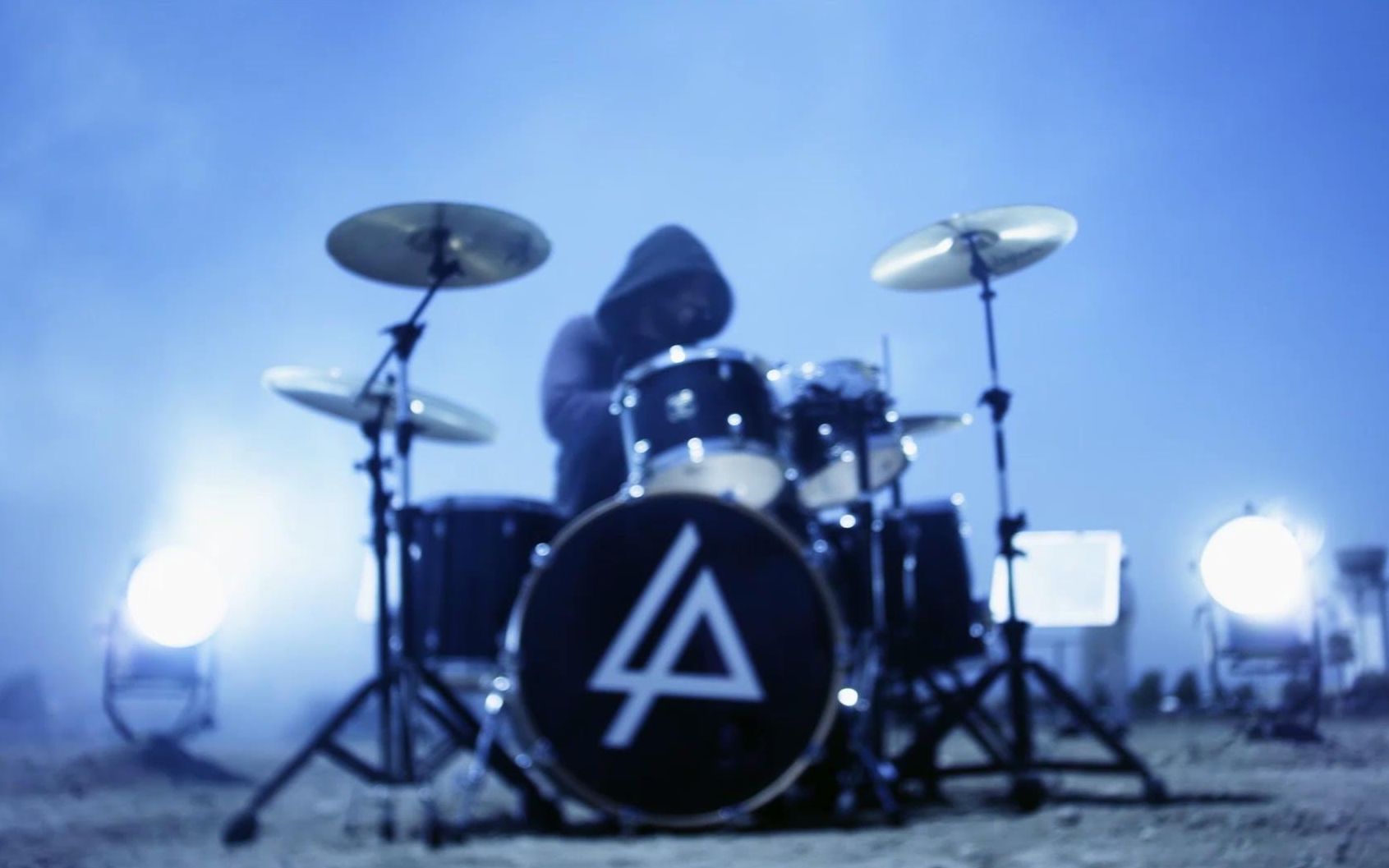 Linkin Park - Final Masquerade (Official Music Video)_哔哩哔哩 (゜-゜)つロ 干杯 ...