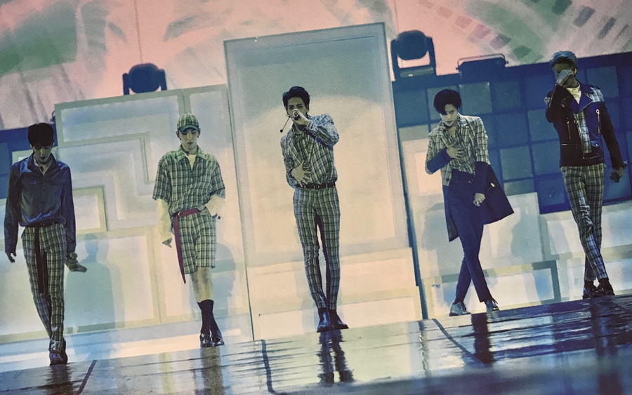 【SHINee】 五巡演唱会全场 SHINee World V In Seoul_哔哩哔哩_bilibili