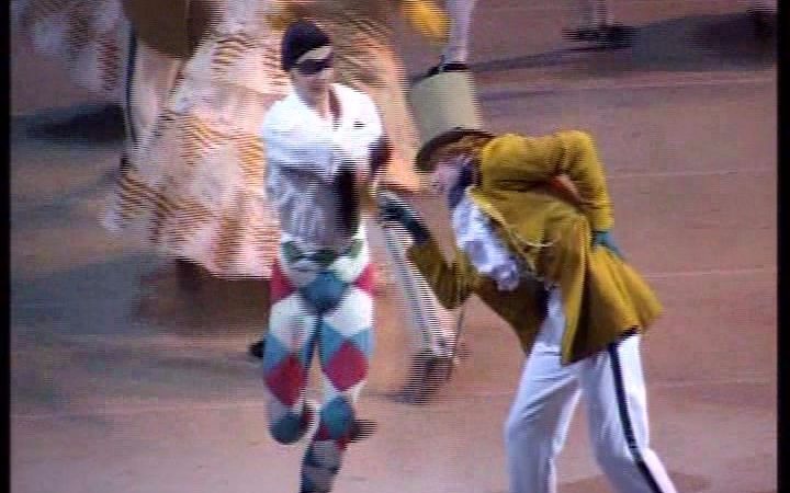 谢尔盖•维哈列夫（Sergei Vikharev）编导的《狂欢节》（Carnaval）_哔哩哔哩_bilibili