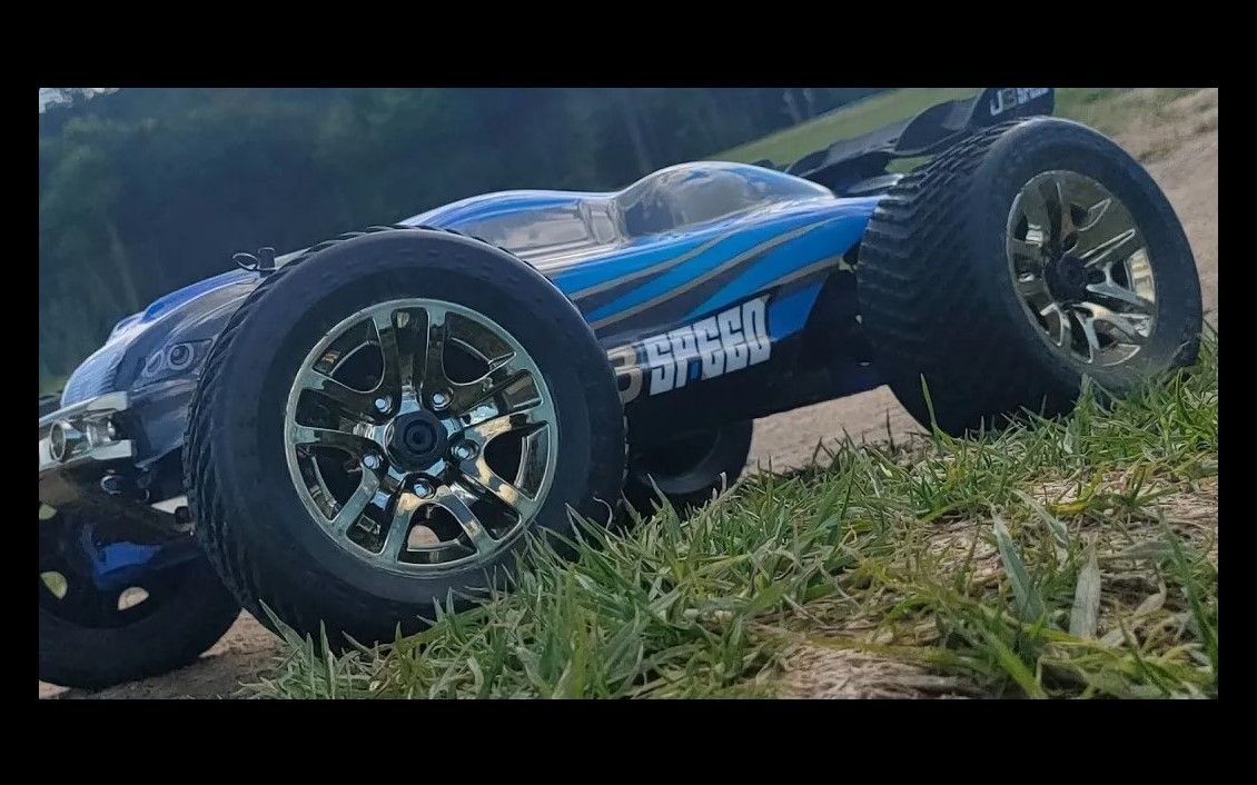 【转】金猎豹 JLB Racing J3 Speed 耐用度实测 (国语)_哔哩哔哩_bilibili