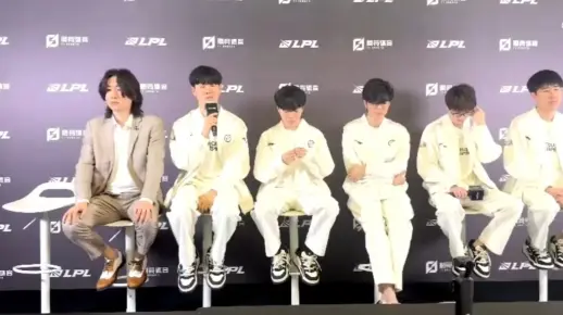 IG 2-1战胜JDG赛后采访，TheShy：我觉得我最近的失误比较多，这个部分我自己要改正才行，距离下场打WE没有太长时间了，要好好打慢慢把自己的状态恢复过来_哔哩哔哩bilibili_英雄联盟