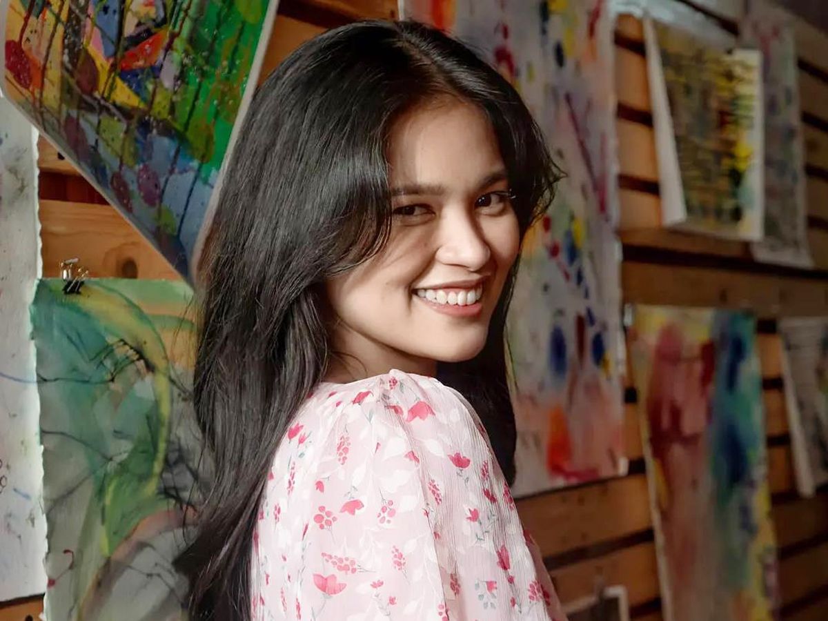 为艺术献身的女星—安吉拉·莫雷纳 / Stephanie Raz-观影看球-观影看球-哔哩哔哩视频