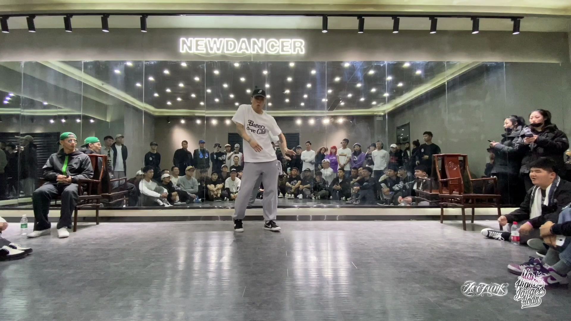 Hoan popping & animation 演示_哔哩哔哩_bilibili