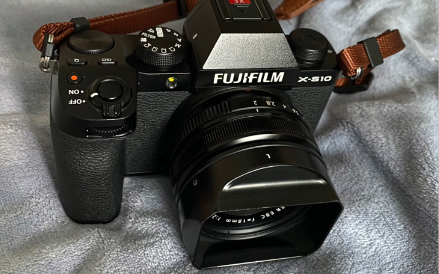 『开箱』与富士x-s10搭配超和谐的镜头-xf18 F2_哔哩哔哩_bilibili