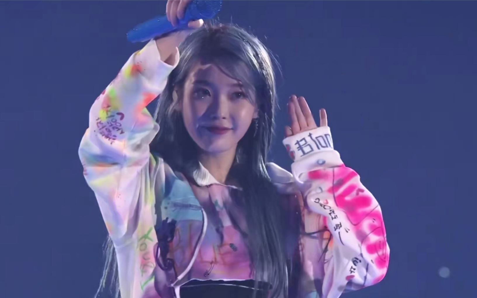 【IU】高清 Live_哔哩哔哩_bilibili