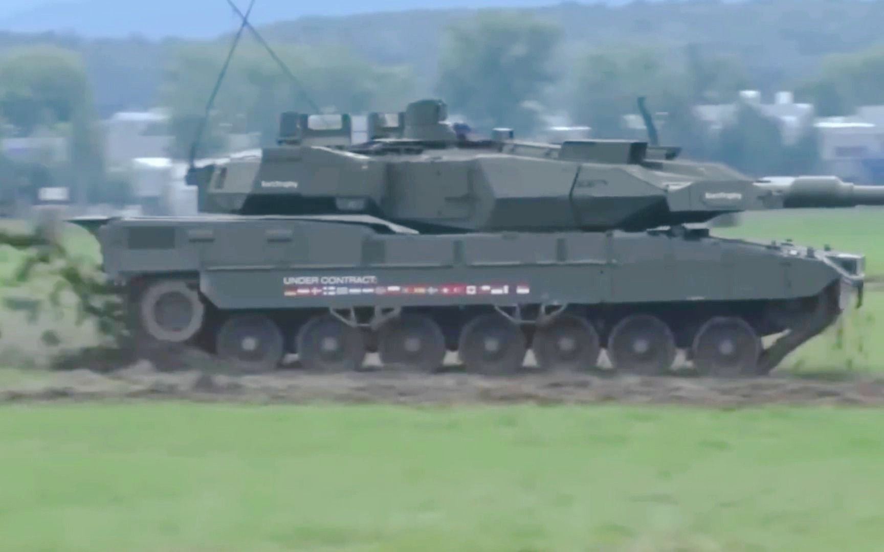 【PL-01主战坦克】拥有超科幻的外观，号称是世界上第一款隐形主战坦克，竟然出自于波兰！-大侠八路-陆军重装备-哔哩哔哩视频