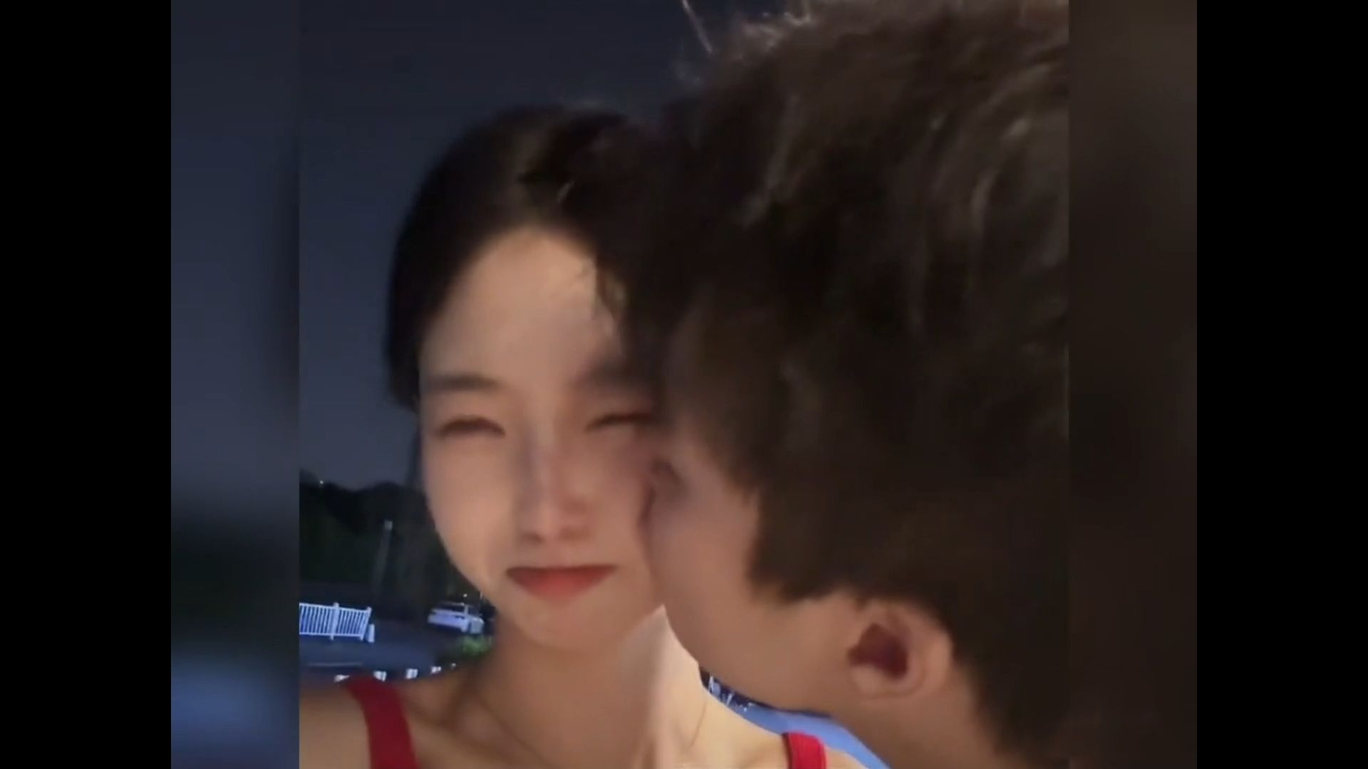 刘慈欣还是写保守了...-xiaoP---xiaoP---哔哩哔哩视频