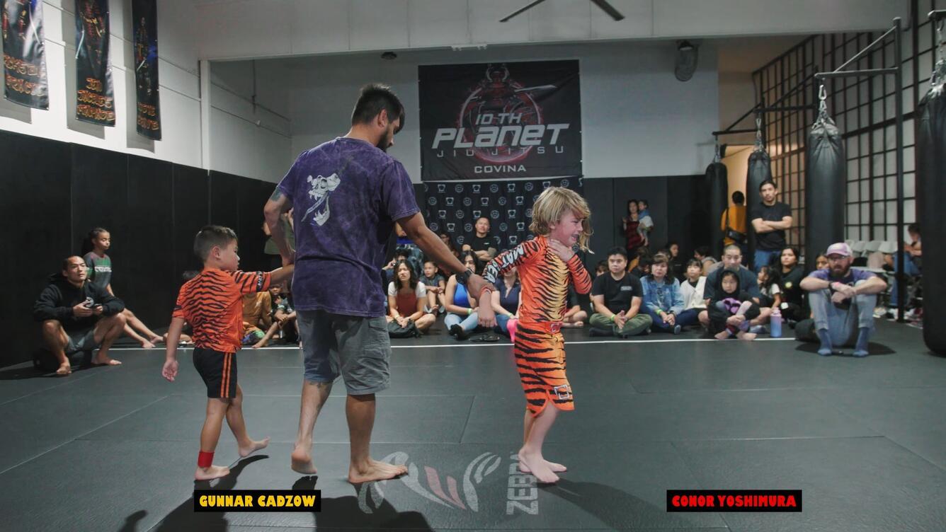 Mat Beast Open 4_ NoGi Jiu Jitsu Tournament Beginner -45 Conor Yoshimura vs Gunn_哔哩哔哩_bilibili