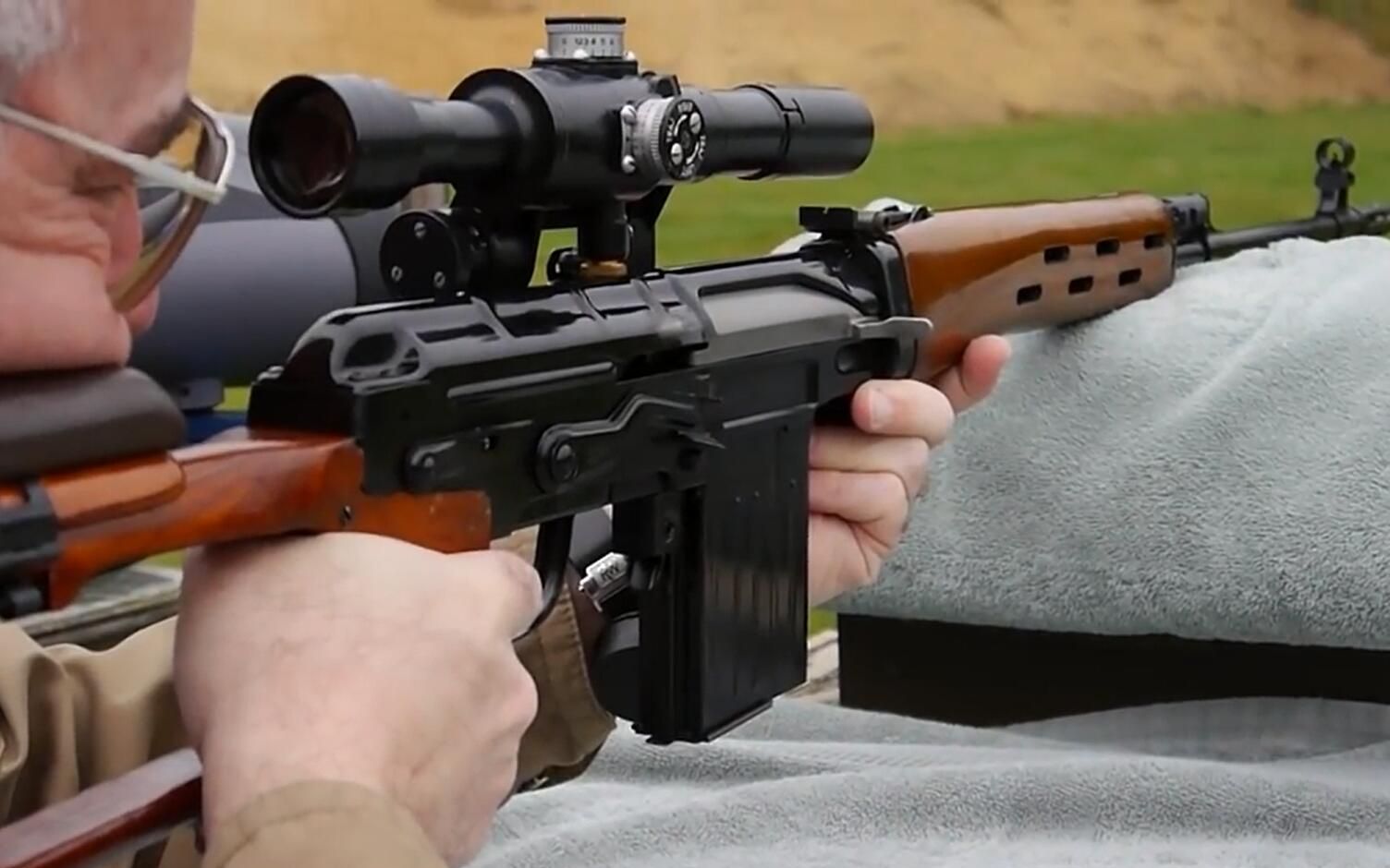 国产SVD:NDM-86狙击步枪试射【中文字幕】_哔哩哔哩_bilibili