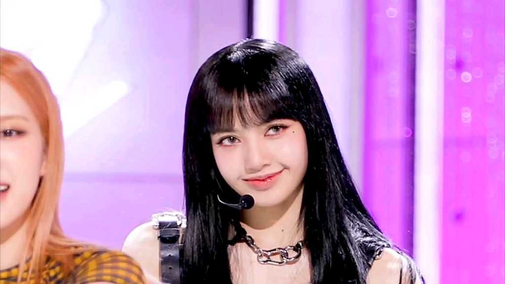 横版直拍放大美女的美貌啊啊啊啊LISA摄人心魄！！！人歌横版直拍！！！！_哔哩哔哩_bilibili