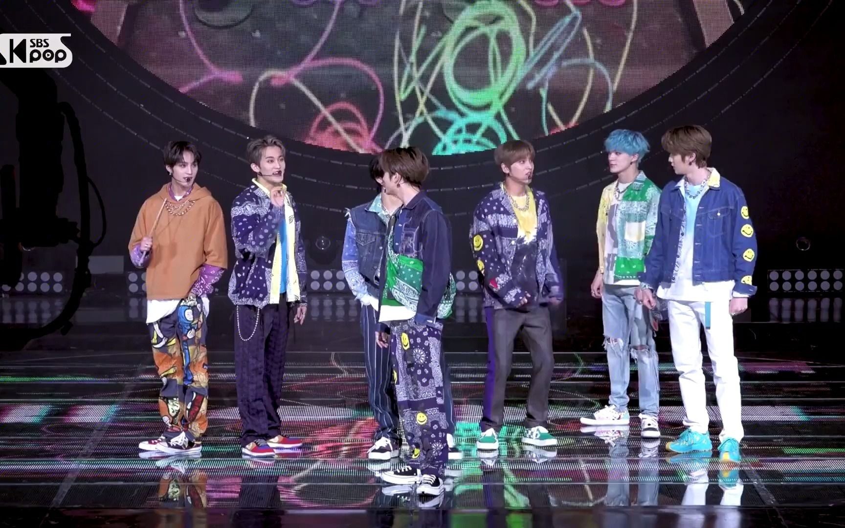 【NCT U】《90’s Love》全舞台直拍！齐舞部分好燃！_哔哩哔哩_bilibili