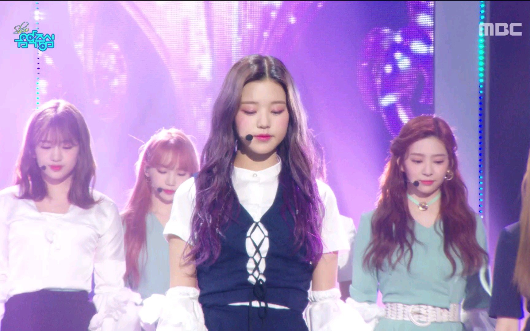 【IZONE】Violeta 音乐中心 舞台 190406_哔哩哔哩 (゜-゜)つロ 干杯~-bilibili