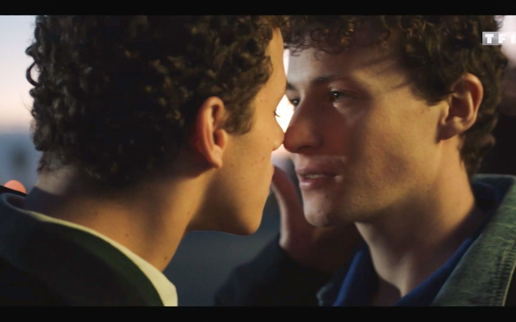 【中字】【法剧】《明天属于我们》（Demain nous appartient）Rayane & Jack支线（第1402集预告1080p ...