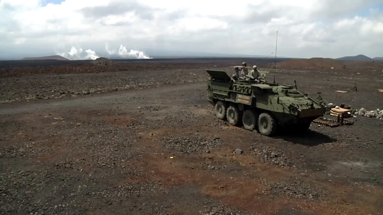 m1129 一百二十毫米迫击炮_哔哩哔哩 (゜-゜)つロ 干杯~-bilibili